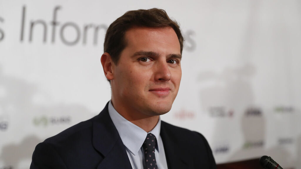 Albert Rivera ficha por un despacho de abogados - Estrella Digital Albert Rivera ficha por un despacho de abogados - Estrella Digital